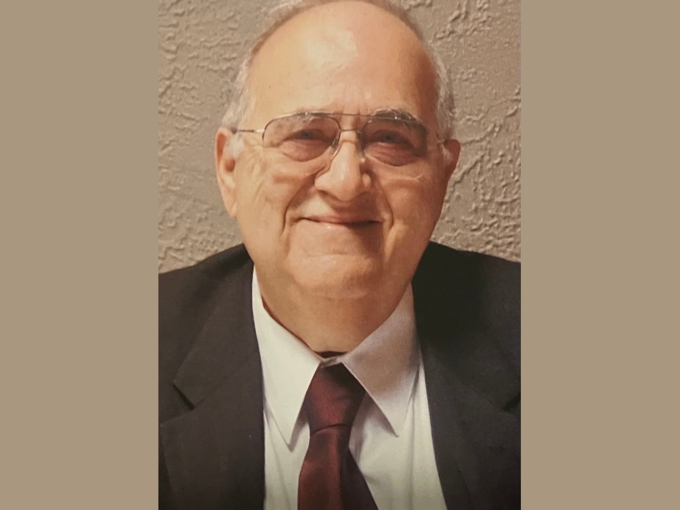 Leo J. Landry Memorial Scholarship Fund | Bold.org